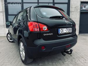 Melns Nissan Qashqai 2008 Cēsis, ar dzinēja tilpumu 2.00 L un nobraukumu 0 tūkst. km par 5500 €, foto 7 vietnē AUTOMOTO.COM.LV