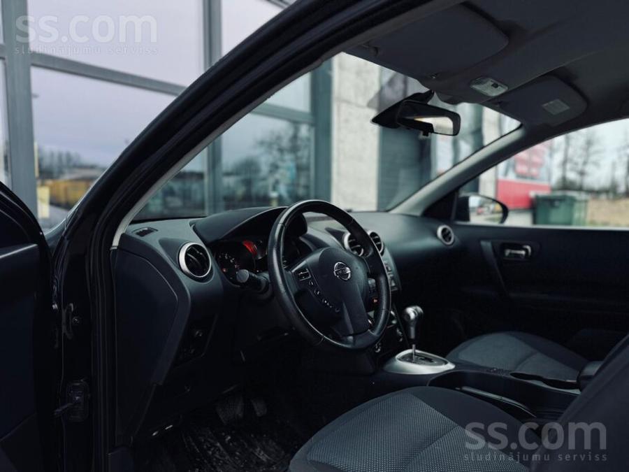 Melns Nissan Qashqai 2008 Cēsis, ar dzinēja tilpumu 2.00 L un nobraukumu 0 tūkst. km par 5500 €, foto 19 vietnē AUTOMOTO.COM.LV