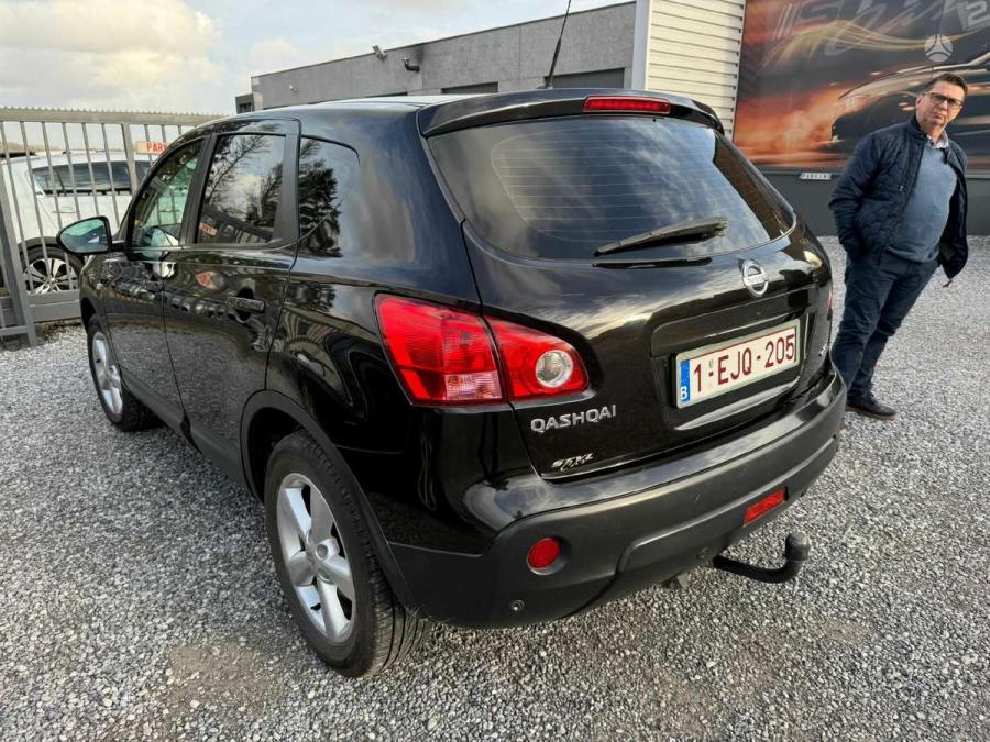 Melns Nissan Qashqai 2008 Ukmergė, ar dzinēja tilpumu 1.46 L un nobraukumu 283 tūkst. km par 3100 €, foto 2 vietnē AUTOMOTO.COM.LV