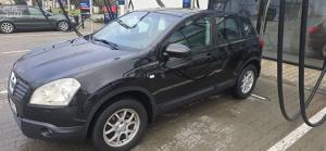 Melns Nissan Qashqai 2008 Šauļi, ar dzinēja tilpumu 2.00 L un nobraukumu 0 tūkst. km par 3150 €, foto 2 vietnē AUTOMOTO.COM.LV