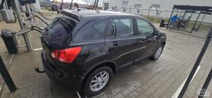 Melns Nissan Qashqai 2008 Šauļi, ar dzinēja tilpumu 2.00 L un nobraukumu 0 tūkst. km par 3150 €, foto 3 vietnē AUTOMOTO.COM.LV