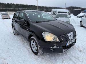 Black Nissan Qashqai 2008 in Vilnius, with an engine capacity of 1.46 L and mileage of 250 thousand km for 3200 €, photo 2 on AUTOMOTO.COM.LV