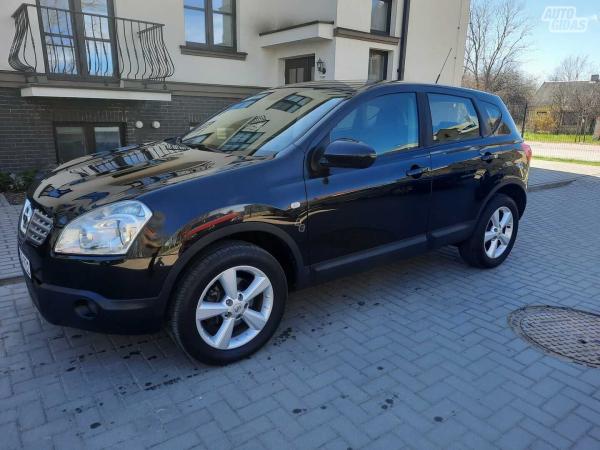Melns Nissan Qashqai 2008 Kretinga, ar dzinēja tilpumu 2.00 L un nobraukumu 264 tūkst. km par 4490 €, foto 5 vietnē AUTOMOTO.COM.LV