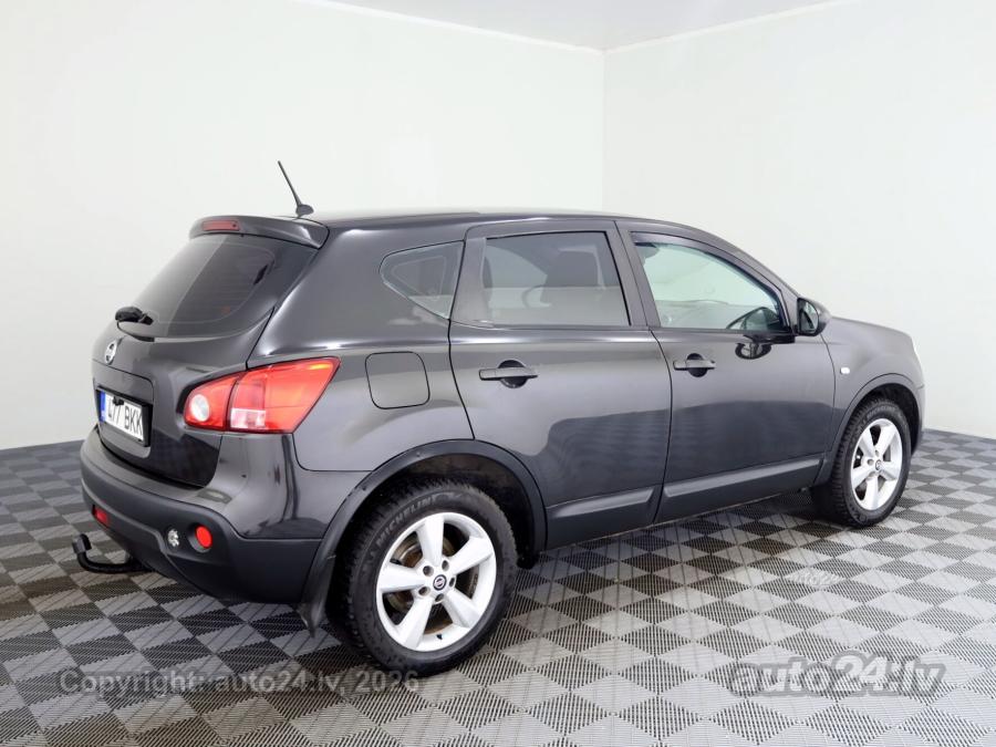 Melns Nissan Qashqai 2008 Tallina, ar dzinēja tilpumu 2.00 L un nobraukumu 269 tūkst. km par 2799 €, foto 4 vietnē AUTOMOTO.COM.LV