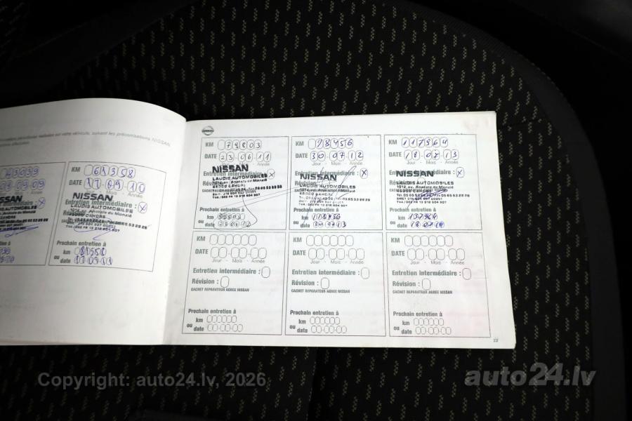 Melns Nissan Qashqai 2008 Tallina, ar dzinēja tilpumu 2.00 L un nobraukumu 269 tūkst. km par 2799 €, foto 10 vietnē AUTOMOTO.COM.LV