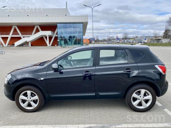 Melns Nissan Qashqai 2008 Rēzekne, ar dzinēja tilpumu 2.00 L un nobraukumu 0 tūkst. km par 4350 €, foto 7 vietnē AUTOMOTO.COM.LV