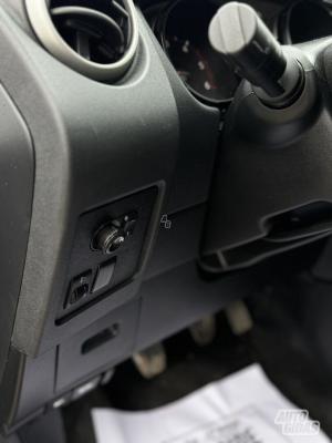 Melns Nissan Qashqai 2008 Klaipėda, ar dzinēja tilpumu 1.50 L un nobraukumu 252 tūkst. km par 3299 €, foto 11 vietnē AUTOMOTO.COM.LV