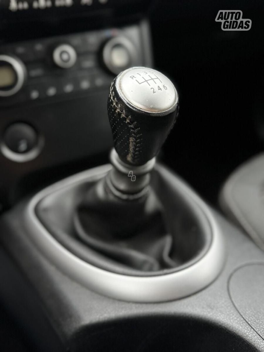 Melns Nissan Qashqai 2008 Klaipėda, ar dzinēja tilpumu 1.50 L un nobraukumu 252 tūkst. km par 3299 €, foto 17 vietnē AUTOMOTO.COM.LV