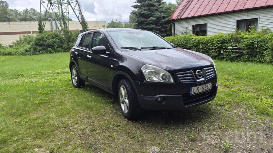Melns Nissan Qashqai 2008 Rīga, ar dzinēja tilpumu 1.90 L un nobraukumu 302 tūkst. km par 2500 €, foto 3 vietnē AUTOMOTO.COM.LV