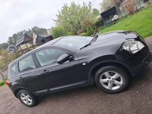Melns Nissan Qashqai 2008 Kauņa, ar dzinēja tilpumu 1.46 L un nobraukumu 289 tūkst. km par 3750 €, foto 3 vietnē AUTOMOTO.COM.LV