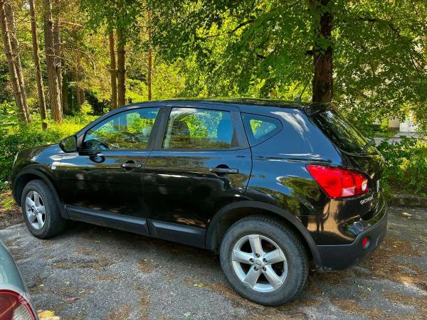 Melns Nissan Qashqai 2008 Kauņa, ar dzinēja tilpumu 1.46 L un nobraukumu 289 tūkst. km par 3750 €, foto 10 vietnē AUTOMOTO.COM.LV