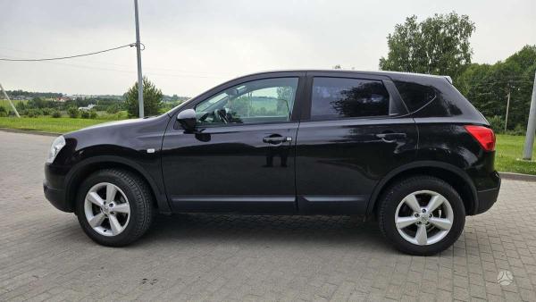 Melns Nissan Qashqai 2008 Alīta, ar dzinēja tilpumu 1.46 L un nobraukumu 290 tūkst. km par 2900 €, foto 4 vietnē AUTOMOTO.COM.LV