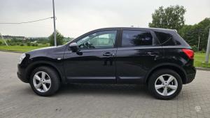 Melns Nissan Qashqai 2008 Alīta, ar dzinēja tilpumu 1.46 L un nobraukumu 290 tūkst. km par 2900 €, foto 5 vietnē AUTOMOTO.COM.LV
