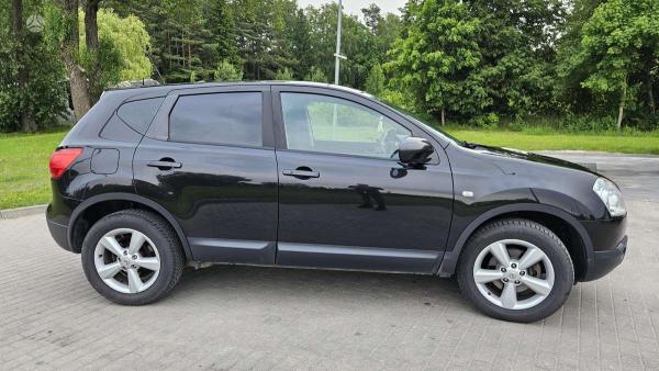Melns Nissan Qashqai 2008 Alīta, ar dzinēja tilpumu 1.46 L un nobraukumu 290 tūkst. km par 2900 €, foto 6 vietnē AUTOMOTO.COM.LV