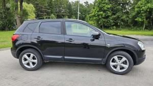 Melns Nissan Qashqai 2008 Alīta, ar dzinēja tilpumu 1.46 L un nobraukumu 290 tūkst. km par 2900 €, foto 7 vietnē AUTOMOTO.COM.LV