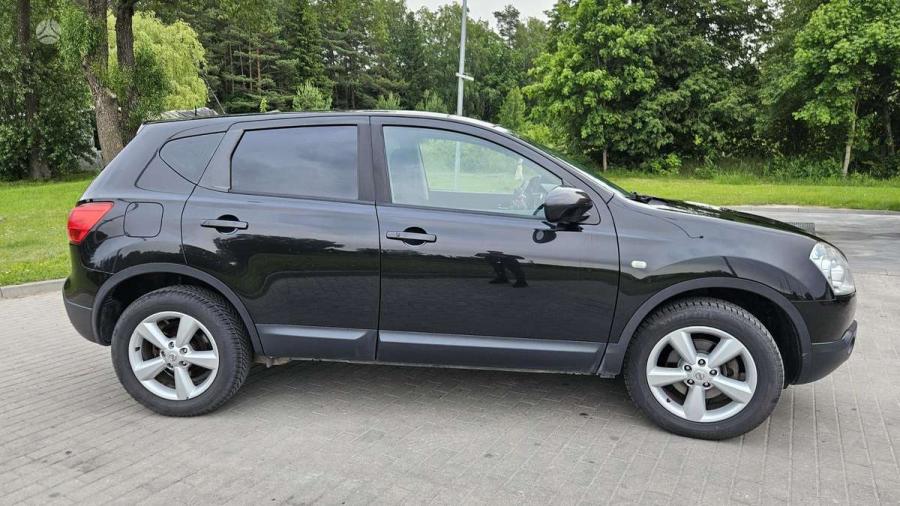 Melns Nissan Qashqai 2008 Alīta, ar dzinēja tilpumu 1.46 L un nobraukumu 290 tūkst. km par 2900 €, foto 7 vietnē AUTOMOTO.COM.LV