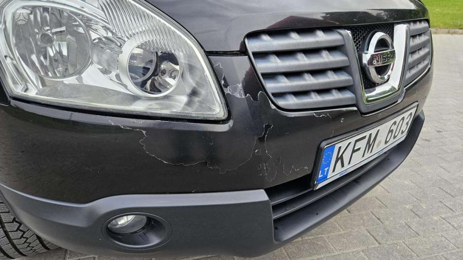 Melns Nissan Qashqai 2008 Alīta, ar dzinēja tilpumu 1.46 L un nobraukumu 290 tūkst. km par 2900 €, foto 9 vietnē AUTOMOTO.COM.LV