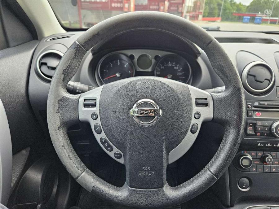 Melns Nissan Qashqai 2008 Alīta, ar dzinēja tilpumu 1.46 L un nobraukumu 290 tūkst. km par 2900 €, foto 14 vietnē AUTOMOTO.COM.LV