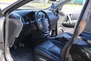 Черный Ниссан Кашкай 2008 в Рига, объемом двигателя 1.50 л и пробегом 299 тыс. км за 2390 €, фото 6 на AUTOMOTO.COM.LV