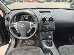 Melns Nissan Qashqai 2008 Panevēža, ar dzinēja tilpumu 1.46 L un nobraukumu 248 tūkst. km par 1600 €, foto 10 vietnē AUTOMOTO.COM.LV