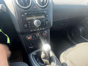 Melns Nissan Qashqai 2008 Vilkaviškis, ar dzinēja tilpumu 2.00 L un nobraukumu 194 tūkst. km par 3399 €, foto 12 vietnē AUTOMOTO.COM.LV