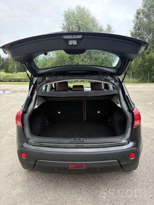 Melns Nissan Qashqai 2008 Cēsis, ar dzinēja tilpumu 1.50 L un nobraukumu 285 tūkst. km par 3650 €, foto 15 vietnē AUTOMOTO.COM.LV
