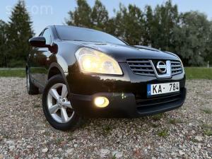 Black Nissan Qashqai 2008 in Cesis, with an engine capacity of 1.50 L and mileage of 0 thousand km for 3150 €, photo  on AUTOMOTO.COM.LV