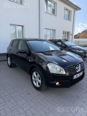 Black Nissan Qashqai 2008 in Jelgava, with an engine capacity of 1.50 L and mileage of 310 thousand km for 2500 €, photo  on AUTOMOTO.COM.LV