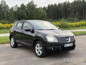 Melns Nissan Qashqai 2008 Jelgava, ar dzinēja tilpumu 2.00 L un nobraukumu 314 tūkst. km par 2850 €, foto 3 vietnē AUTOMOTO.COM.LV