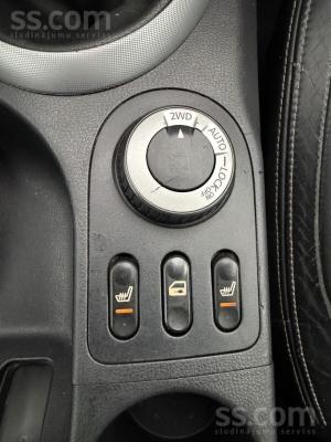 Melns Nissan Qashqai 2008 Jelgava, ar dzinēja tilpumu 2.00 L un nobraukumu 314 tūkst. km par 2850 €, foto 12 vietnē AUTOMOTO.COM.LV