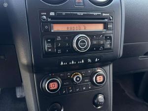 Melns Nissan Qashqai 2008 Jonava, ar dzinēja tilpumu 1.46 L un nobraukumu 280 tūkst. km par 3499 €, foto 16 vietnē AUTOMOTO.COM.LV