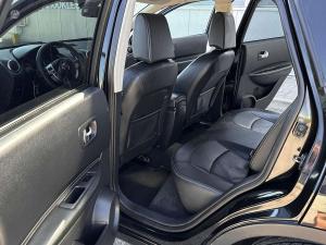 Melns Nissan Qashqai 2008 Jonava, ar dzinēja tilpumu 1.46 L un nobraukumu 280 tūkst. km par 3499 €, foto 24 vietnē AUTOMOTO.COM.LV