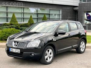 Black Nissan Qashqai 2008 in Riga, with an engine capacity of 2.00 L and mileage of 275 thousand km for 2990 €, photo 8 on AUTOMOTO.COM.LV