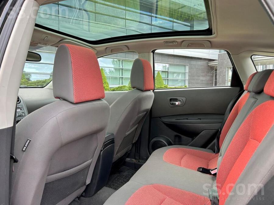 Black Nissan Qashqai 2008 in Riga, with an engine capacity of 2.00 L and mileage of 275 thousand km for 2990 €, photo 20 on AUTOMOTO.COM.LV