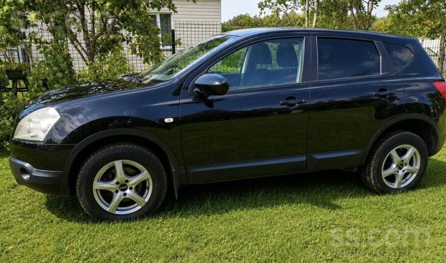 Melns Nissan Qashqai 2008 Ludza, ar dzinēja tilpumu 2.00 L un nobraukumu 182 tūkst. km par 4300 €, foto 3 vietnē AUTOMOTO.COM.LV