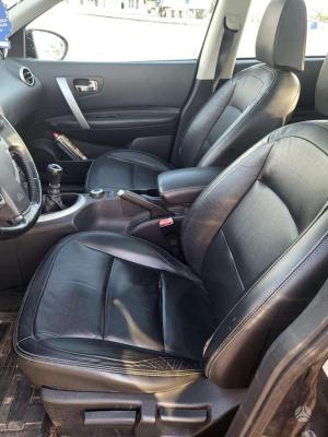 Black Nissan Qashqai 2008 in Pasvalys, with an engine capacity of 2.00 L and mileage of 274 thousand km for 2400 €, photo 10 on AUTOMOTO.COM.LV