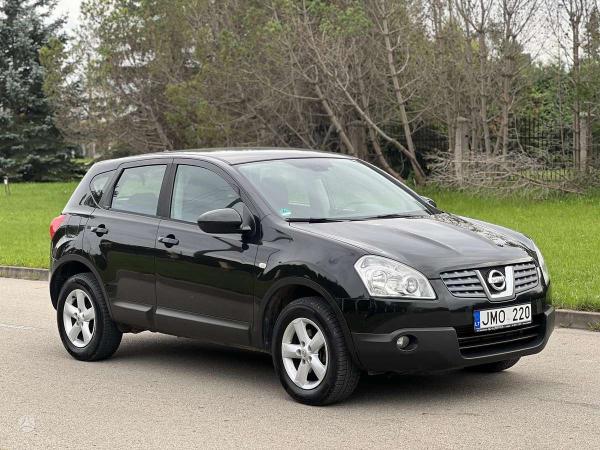 Nissan Qashqai 2008 in Mazeikiai on AUTOMOTO.COM.LV Black Nissan Qashqai 2008 in Mazeikiai, with an engine capacity of 2.00 L and mileage of 248 thousand km for 3650 €, photo 8 on AUTOMOTO.COM.LV