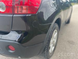 Black Nissan Qashqai 2008 in Riga, with an engine capacity of 1.50 L and mileage of 286 thousand km for 2690 €, photo 17 on AUTOMOTO.COM.LV