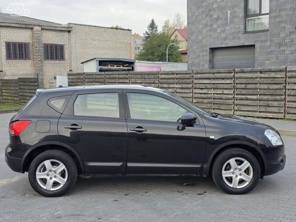 Melns Nissan Qashqai 2008 Šilutė, ar dzinēja tilpumu 2.00 L un nobraukumu 280 tūkst. km par 3600 €, foto 3 vietnē AUTOMOTO.COM.LV