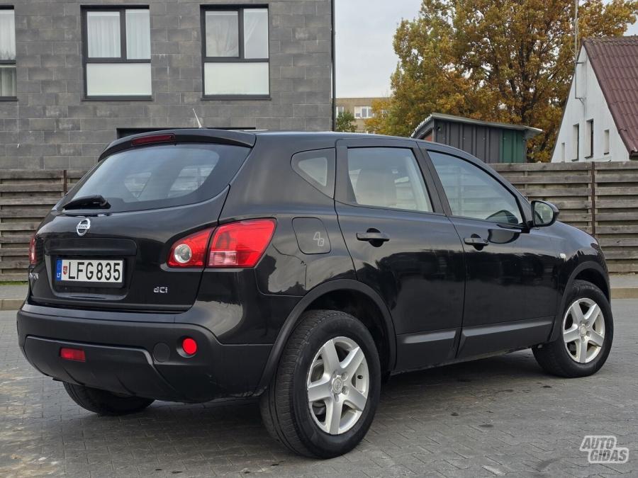 Black Nissan Qashqai 2008 in Silute, with an engine capacity of 2.00 L and mileage of 280 thousand km for 3600 €, photo 10 on AUTOMOTO.COM.LV