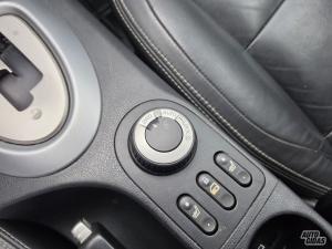 Black Nissan Qashqai 2008 in Silute, with an engine capacity of 2.00 L and mileage of 280 thousand km for 3600 €, photo 17 on AUTOMOTO.COM.LV