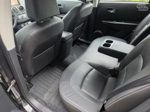 Black Nissan Qashqai 2008 in Silute, with an engine capacity of 2.00 L and mileage of 280 thousand km for 3600 €, photo 25 on AUTOMOTO.COM.LV