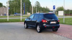 Melns Nissan Qashqai 2009 Jelgava, ar dzinēja tilpumu 2.00 L un nobraukumu 346 tūkst. km par 3450 €, foto 6 vietnē AUTOMOTO.COM.LV