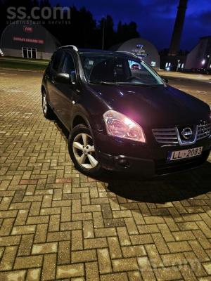 Melns Nissan Qashqai 2009 Valmiera, ar dzinēja tilpumu 1.50 L un nobraukumu 330 tūkst. km par 4200 €, foto 2 vietnē AUTOMOTO.COM.LV