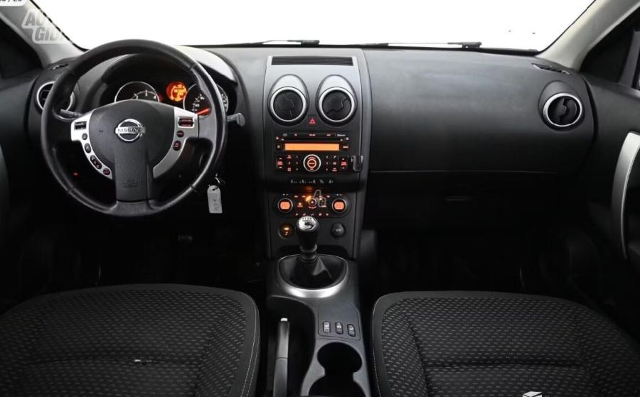 Melns Nissan Qashqai 2009 Kauņa, ar dzinēja tilpumu 1.50 L un nobraukumu 360 tūkst. km par 3500 €, foto 12 vietnē AUTOMOTO.COM.LV