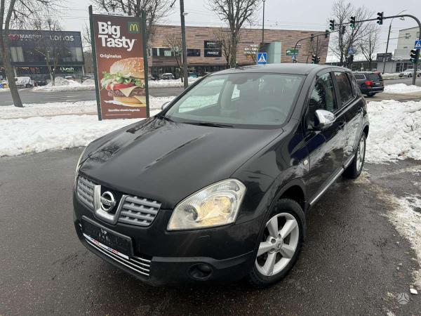 Melns Nissan Qashqai 2009 Kauņa, ar dzinēja tilpumu 2.00 L un nobraukumu 320 tūkst. km par 4999 €, foto 1 vietnē AUTOMOTO.COM.LV