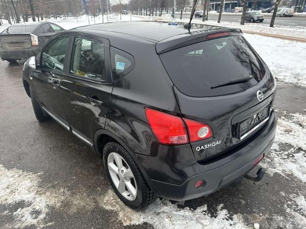 Melns Nissan Qashqai 2009 Kauņa, ar dzinēja tilpumu 2.00 L un nobraukumu 320 tūkst. km par 4999 €, foto 3 vietnē AUTOMOTO.COM.LV