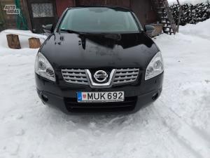 Black Nissan Qashqai 2009 in Ignalina, with an engine capacity of 1.50 L and mileage of 222 thousand km for 2899 €, photo 7 on AUTOMOTO.COM.LV