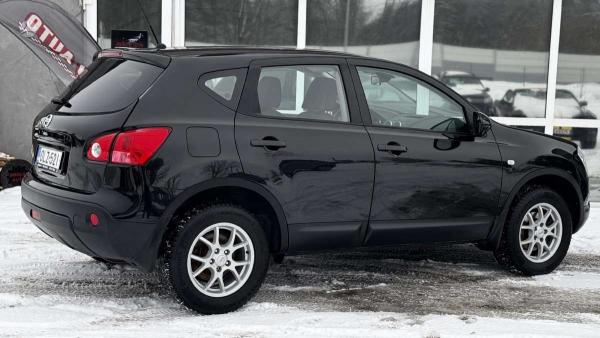 Melns Nissan Qashqai 2009 Radviliškis, ar dzinēja tilpumu 2.00 L un nobraukumu 279 tūkst. km par 4650 €, foto 8 vietnē AUTOMOTO.COM.LV
