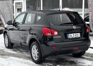 Melns Nissan Qashqai 2009 Radviliškis, ar dzinēja tilpumu 2.00 L un nobraukumu 279 tūkst. km par 4650 €, foto 11 vietnē AUTOMOTO.COM.LV